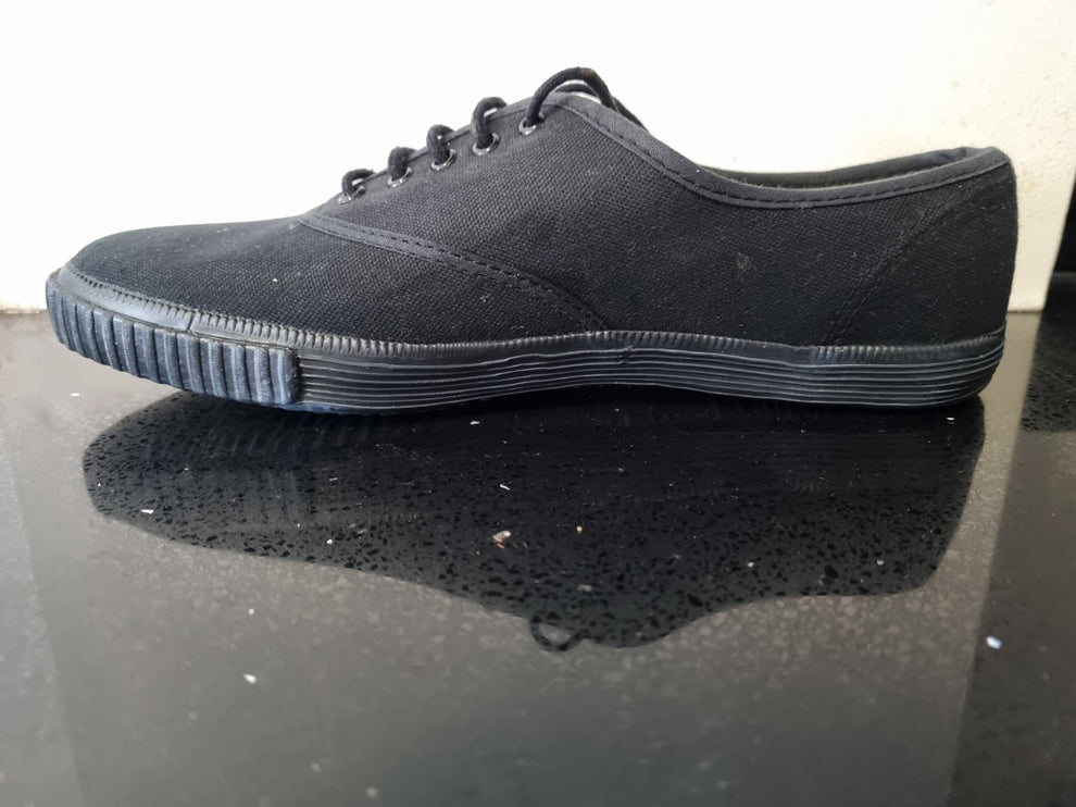Plimsoll - Lace Up – blackmansshoes